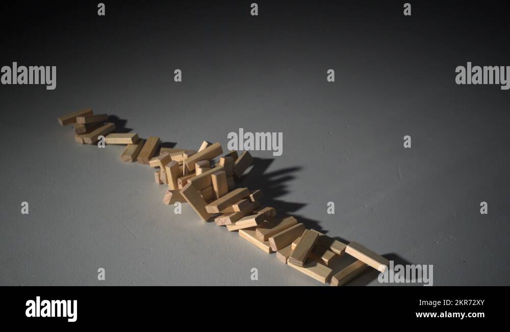 Collapsing tower Stock Videos & Footage - HD and 4K Video Clips - Alamy