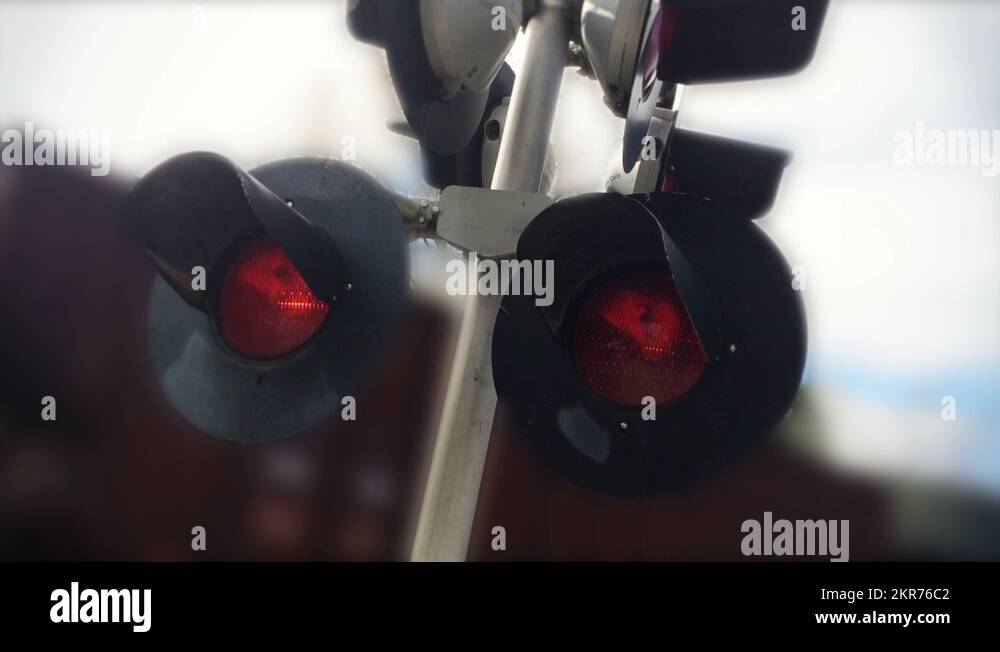 Train warning lights Stock Videos & Footage - HD and 4K Video Clips - Alamy