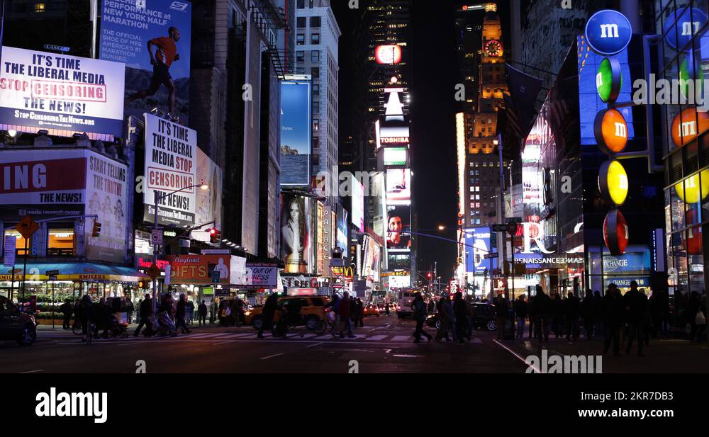 Ultra HD 4K Times Square New York City Illuminated Night Ads Billboard ...