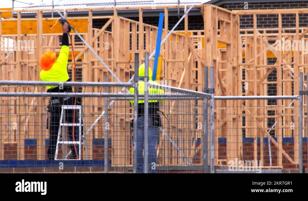 Timber wall framing Stock Videos & Footage - HD and 4K Video Clips - Alamy