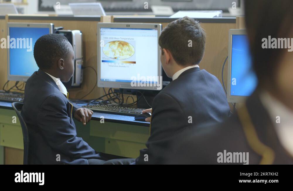 Children using computer school Stock Videos & Footage - HD and 4K Video ...