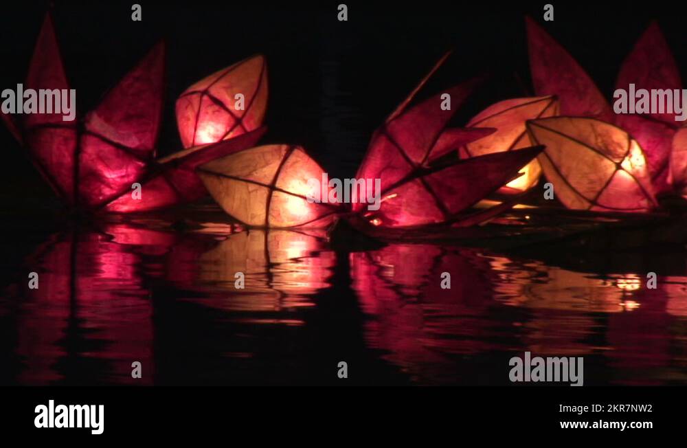 Lanterns Stock Videos & Footage - HD and 4K Video Clips - Alamy