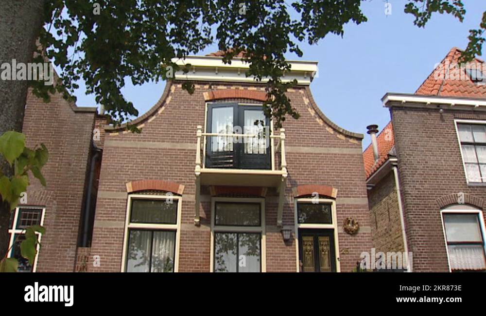 Dutch house facade Stock Videos & Footage - HD and 4K Video Clips - Alamy