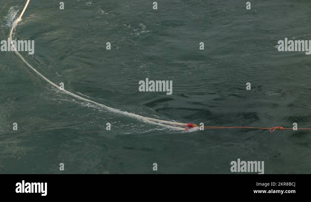 Ships mooring line Stock Videos & Footage - HD and 4K Video Clips - Alamy