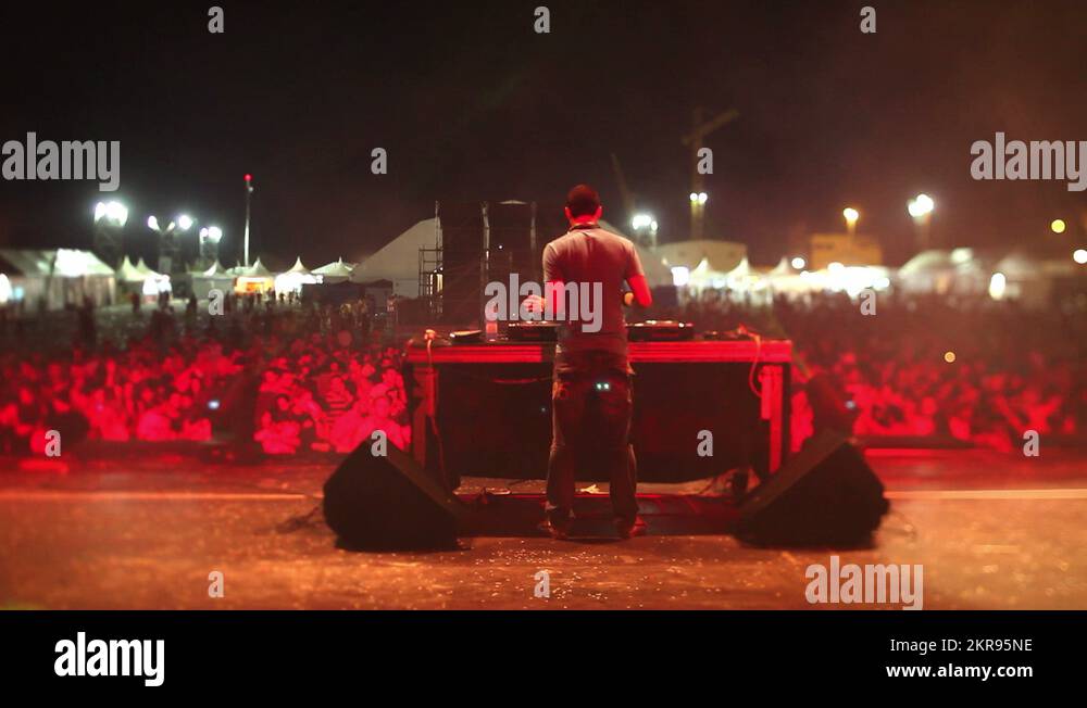 Techno rave Stock Videos & Footage - HD and 4K Video Clips - Alamy