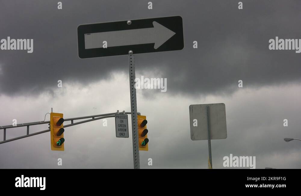 One way right arrow signal Stock Videos & Footage - HD and 4K Video ...
