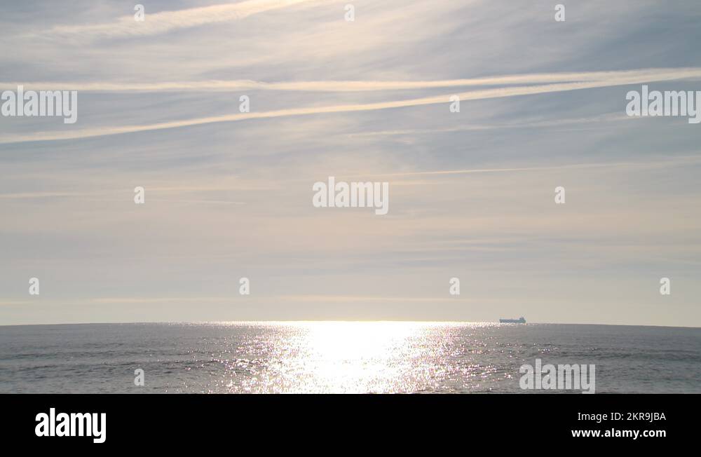 Ocean freight freighter Stock Videos & Footage - HD and 4K Video Clips ...