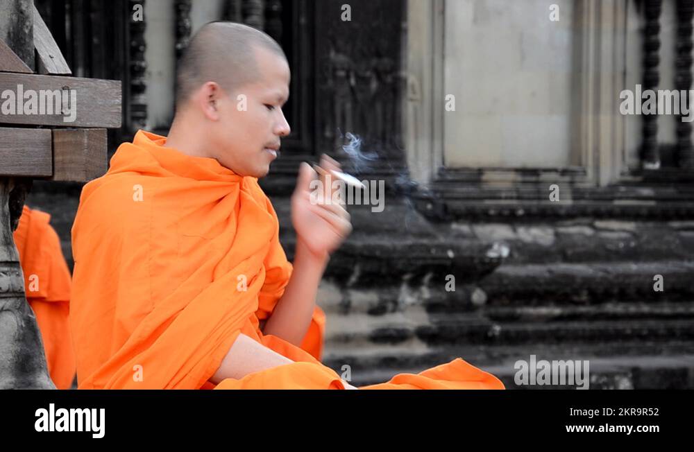Thai monk smoking Stock Videos & Footage - HD and 4K Video Clips - Alamy