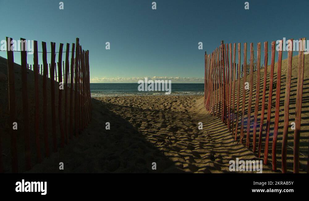 Snow fence Stock Videos & Footage - HD and 4K Video Clips - Alamy
