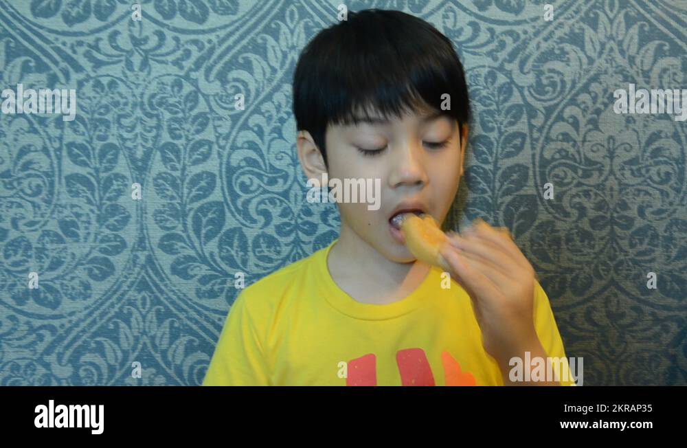 Sweet food eating Stock Videos & Footage - HD and 4K Video Clips - Alamy