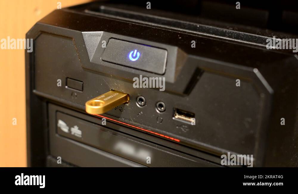 Pc connection Stock Videos & Footage - HD and 4K Video Clips - Alamy