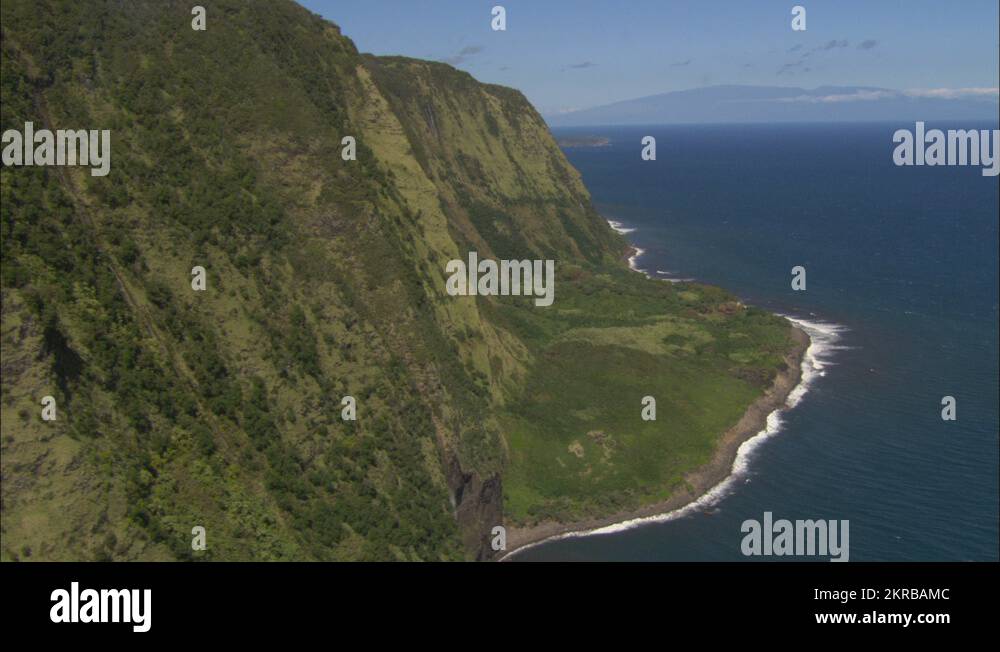 Cliffside ocean Stock Videos & Footage - HD and 4K Video Clips - Alamy