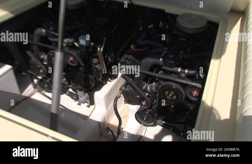 Running engine Stock Videos & Footage - HD and 4K Video Clips - Alamy