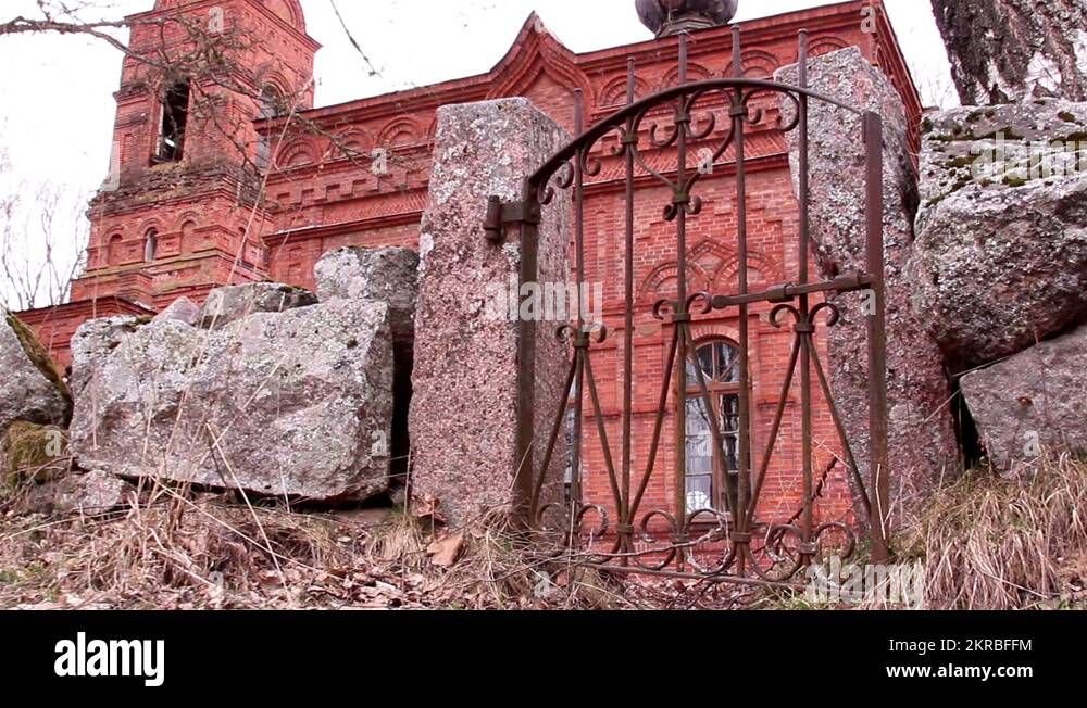 Old church gate Stock Videos & Footage - HD and 4K Video Clips - Alamy