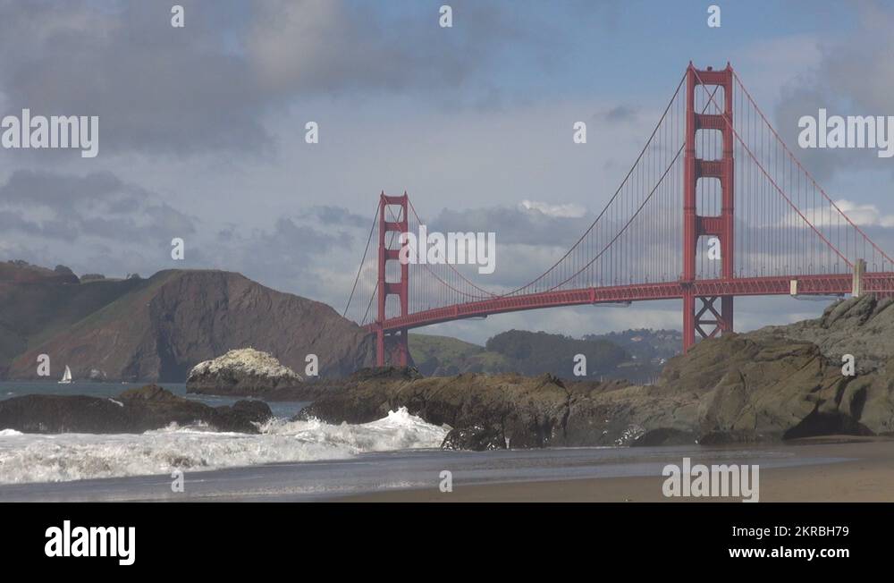 Golden gate bridge suspension sandy beach San Francisco panoramic ...