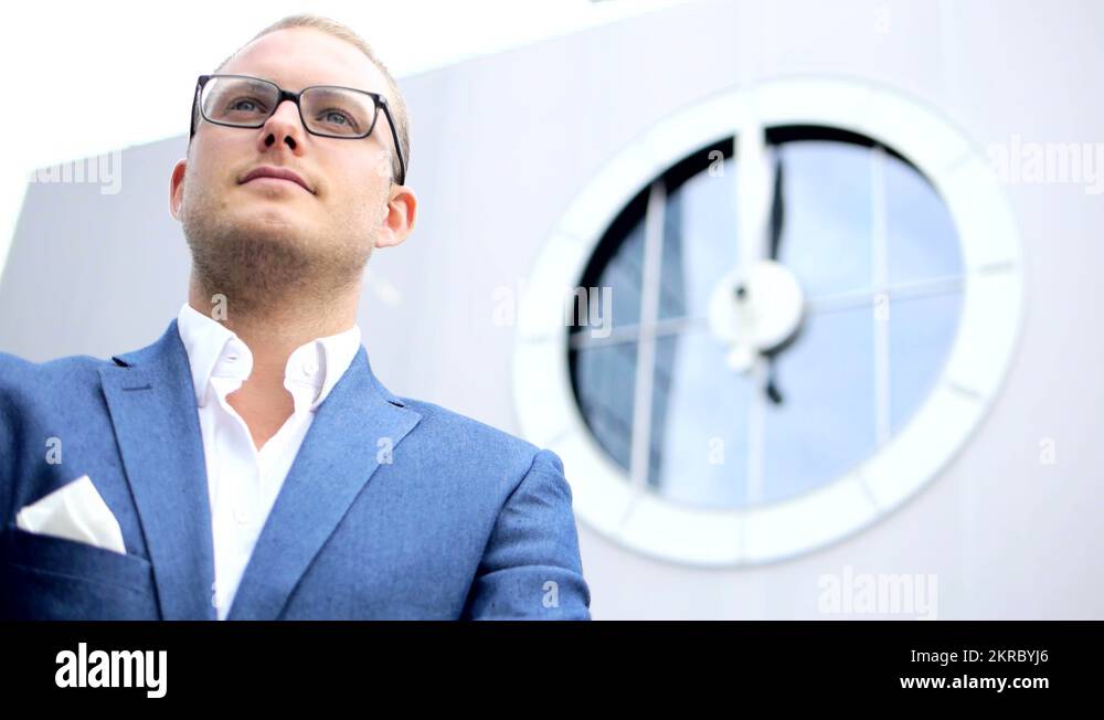 Timing clock Stock Videos & Footage - HD and 4K Video Clips - Alamy