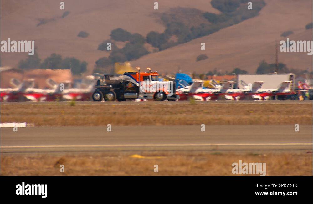 Jet truck shockwave drag Stock Videos & Footage - HD and 4K Video Clips ...
