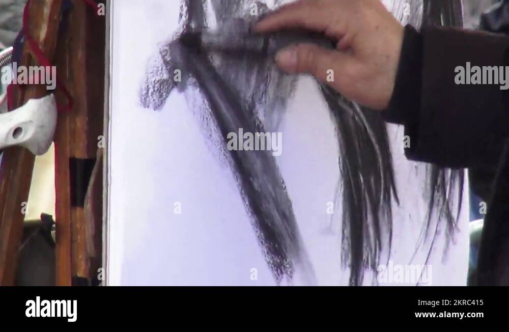 Sketching a portrait Stock Videos & Footage - HD and 4K Video Clips - Alamy