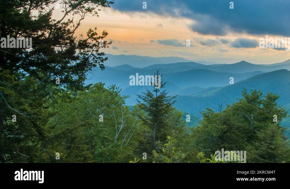 Caney fork overlook Stock Videos & Footage - HD and 4K Video Clips - Alamy