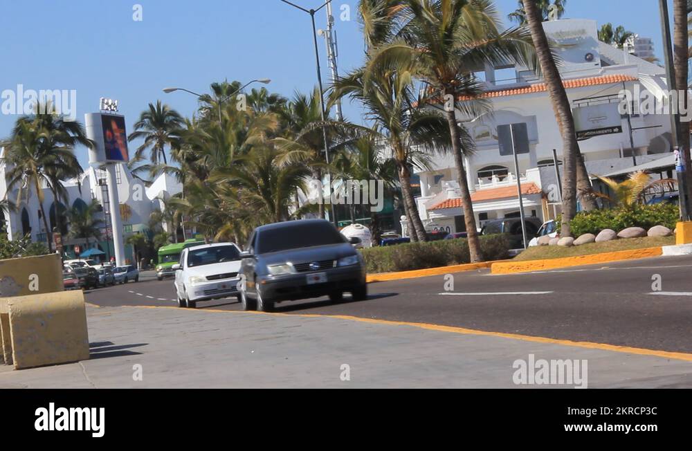 Road border crossing Stock Videos & Footage - HD and 4K Video Clips - Alamy