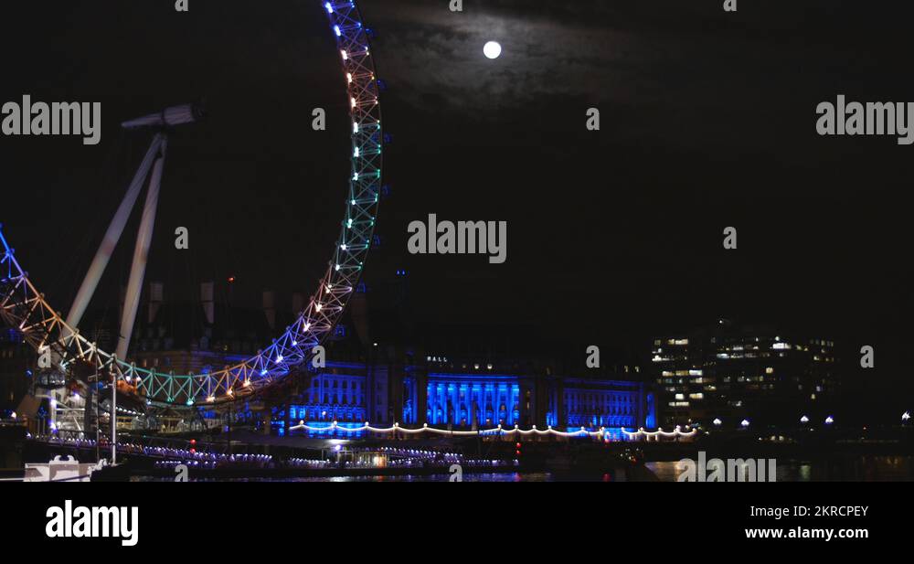 Full moon over London Eye 4K Stock Video Footage - Alamy