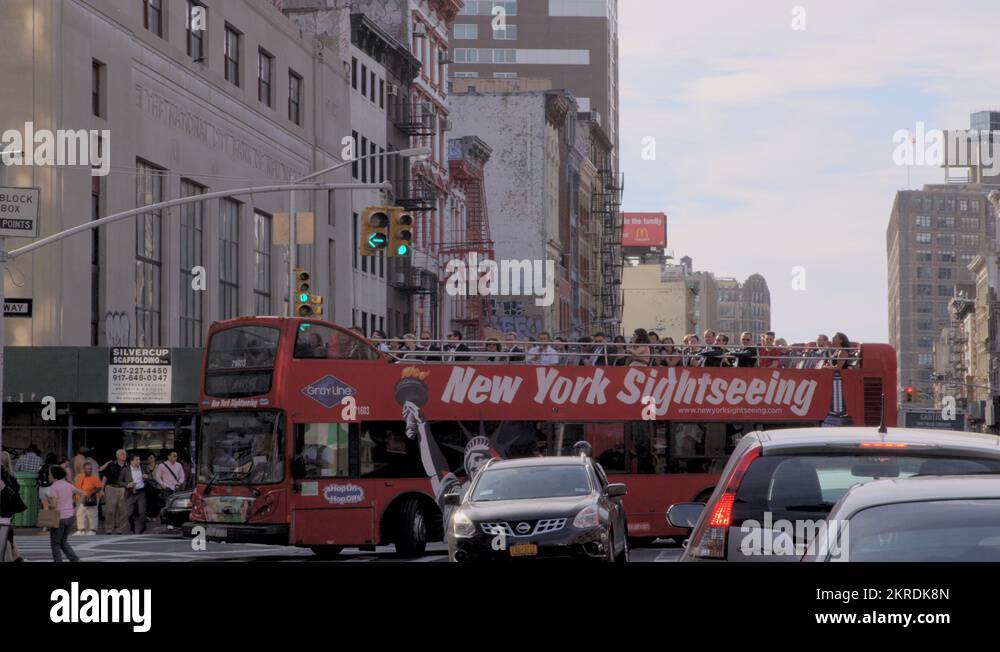 New York Tourist Bus in 4K Stock Video Footage - Alamy