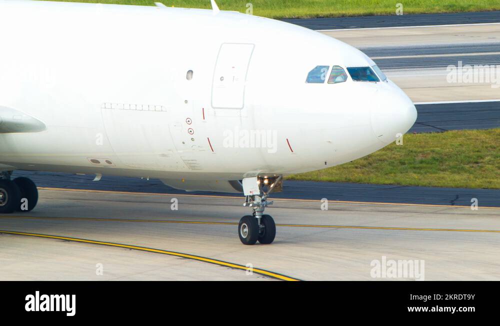 Airbus a310 cargo Stock Videos & Footage - HD and 4K Video Clips - Alamy