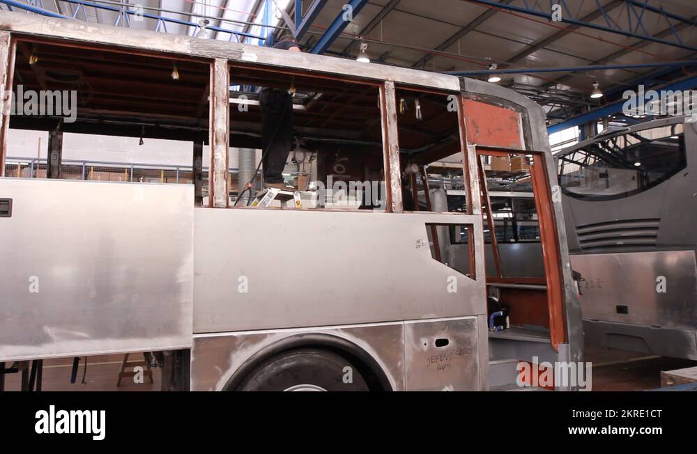 Factory bus Stock Videos & Footage - HD and 4K Video Clips - Alamy