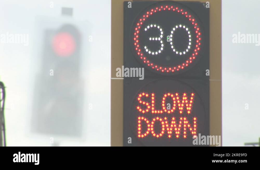 Traffic Light with speed limit sign Stock Video Footage - Alamy