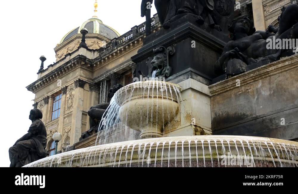 Museum water structure Stock Videos & Footage - HD and 4K Video Clips ...