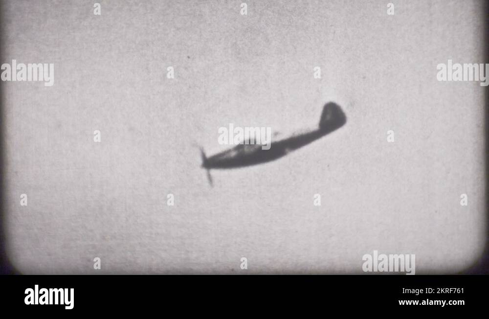 Dogfight world war 2 Stock Videos & Footage - HD and 4K Video Clips - Alamy