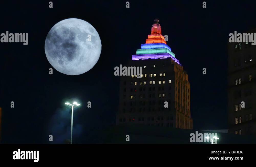 Gulf tower Stock Videos & Footage - HD and 4K Video Clips - Alamy