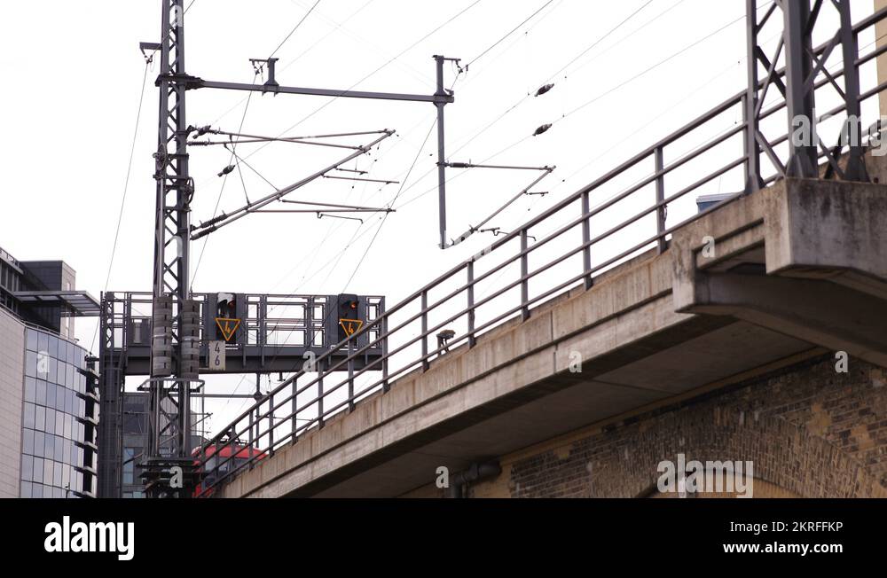 Elevated rapid transit train Stock Videos & Footage - HD and 4K Video ...
