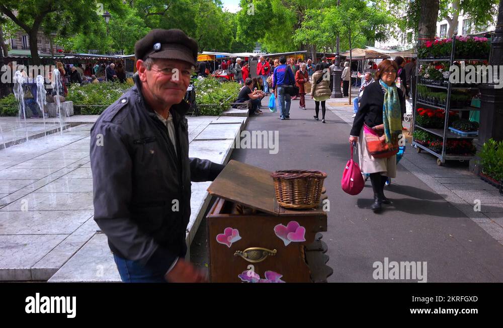 Street organ player Stock Videos & Footage - HD and 4K Video Clips - Alamy