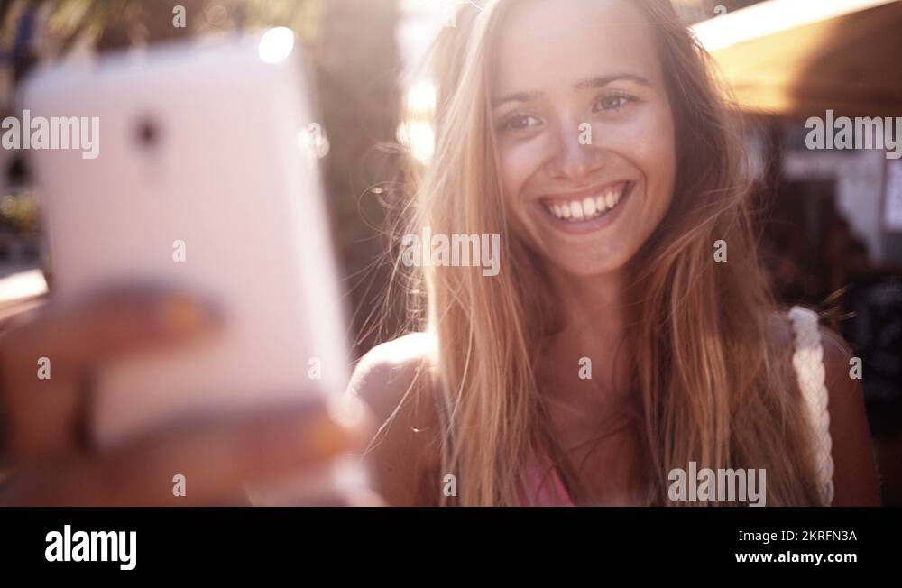 Girl Selfies Stock Videos And Footage Hd And 4k Video Clips Alamy