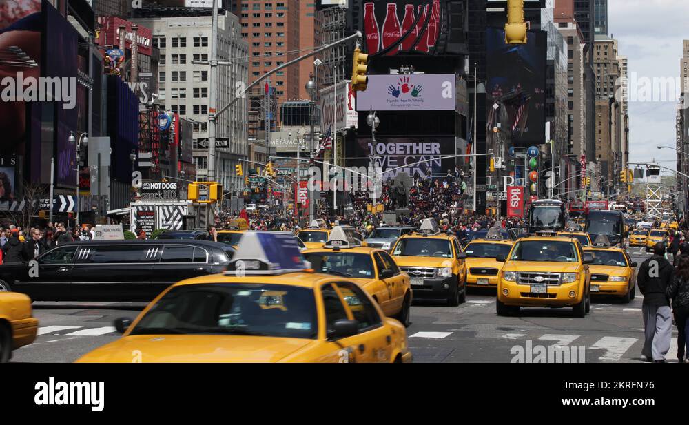 Ultra HD 4K Crowded Rush Hour Car Traffic Times Square New York City ...