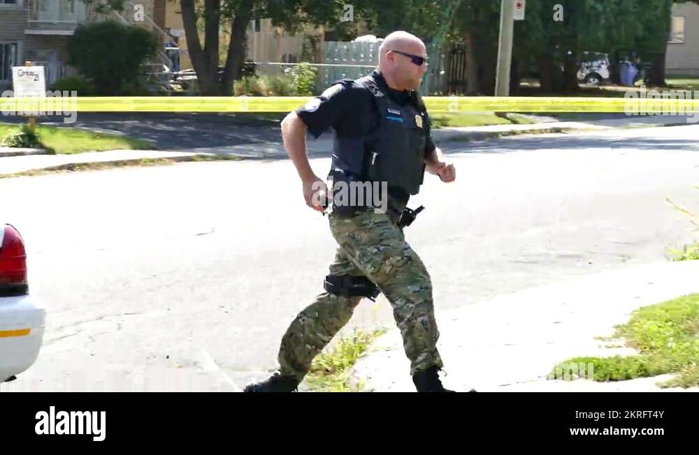 Gun runner Stock Videos & Footage - HD and 4K Video Clips - Alamy