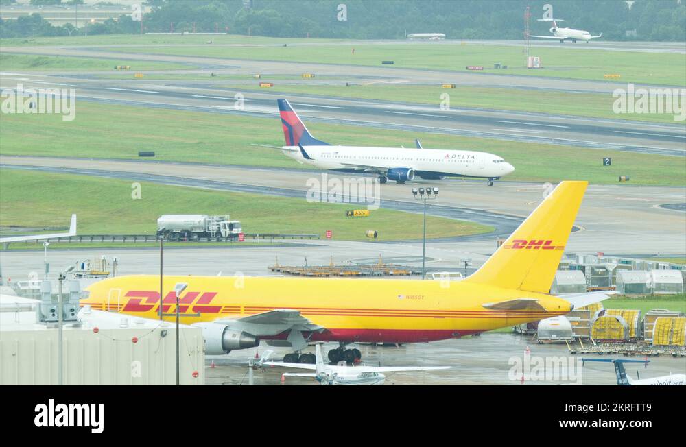 Dhl airport Stock Videos & Footage - HD and 4K Video Clips - Alamy