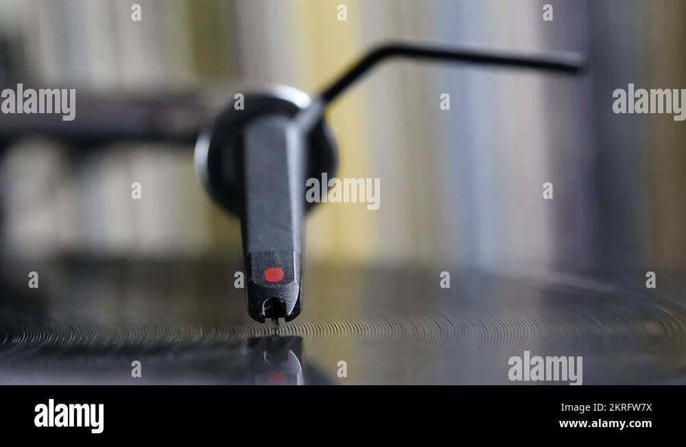 Dj needle stylus on spinning Stock Videos & Footage - HD and 4K Video ...