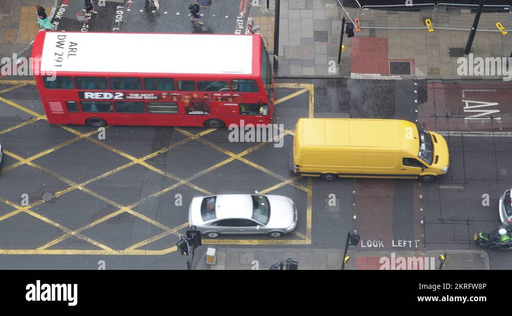 UHD 4K People Walk Sidewalk London Public Cars Passing Double Decker ...