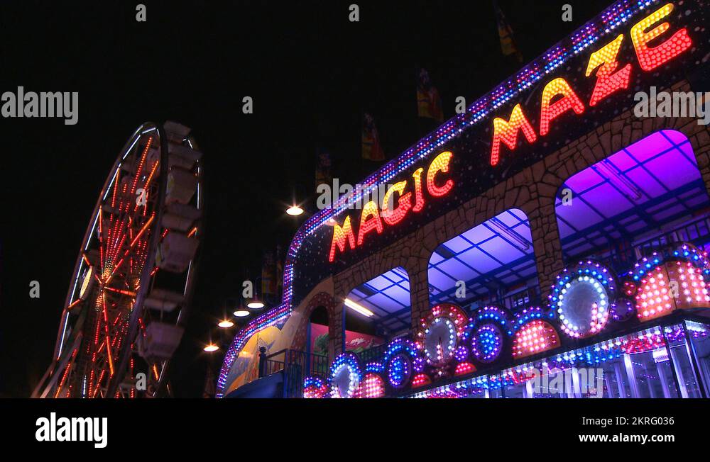 Carnival maze Stock Videos & Footage - HD and 4K Video Clips - Alamy