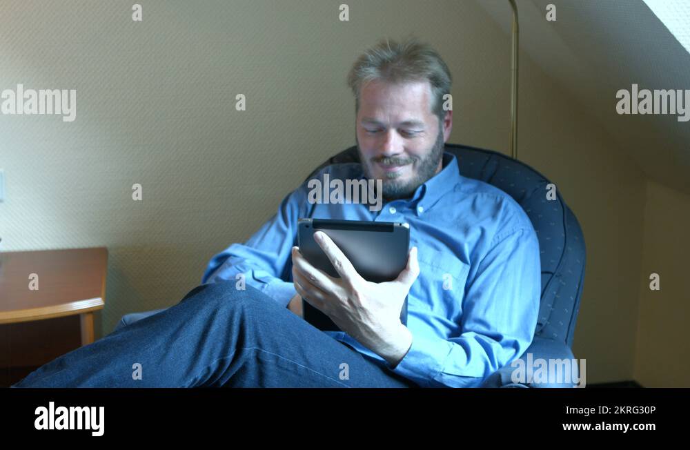 Fat guy at computer Stock Videos & Footage - HD and 4K Video Clips - Alamy