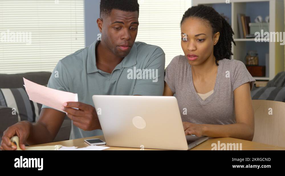 Paying laptop Stock Videos & Footage - HD and 4K Video Clips - Alamy