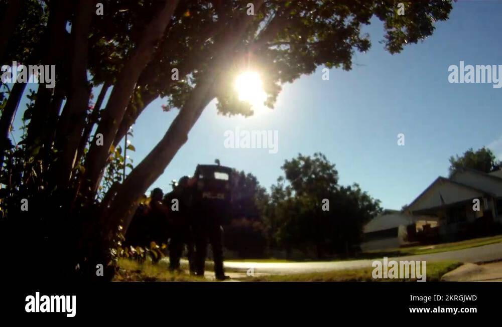 Police swat team Stock Videos & Footage - HD and 4K Video Clips - Alamy