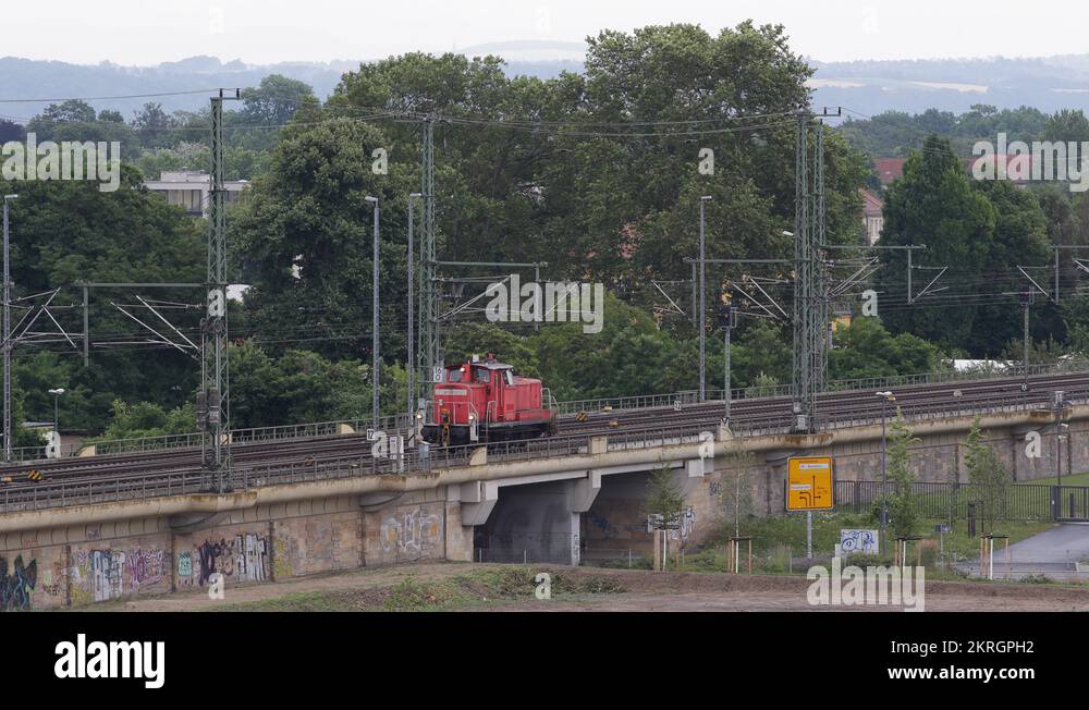 Express diesel locomotive Stock Videos & Footage - HD and 4K Video ...