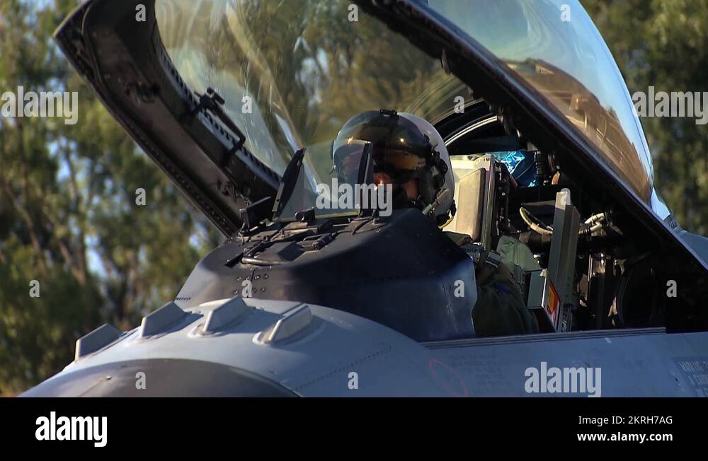 F16 cockpit canopy Stock Videos & Footage - HD and 4K Video Clips - Alamy