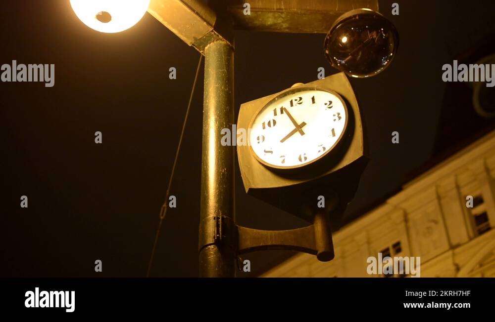 Clock street night Stock Videos & Footage - HD and 4K Video Clips - Alamy