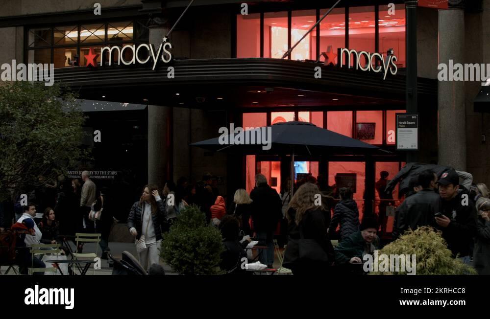 Harold square Stock Videos & Footage - HD and 4K Video Clips - Alamy