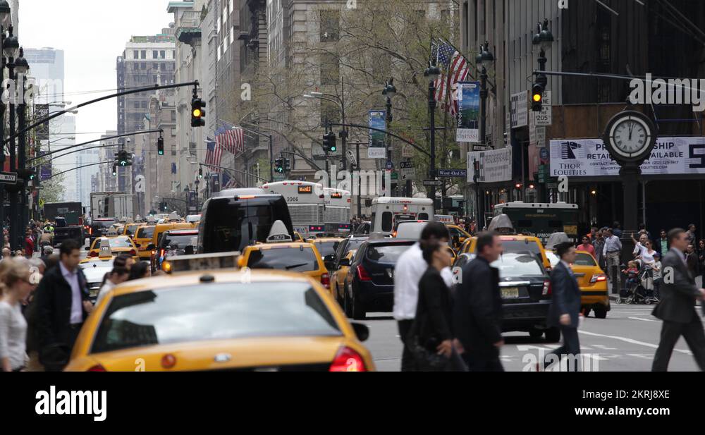 People Crossing Crosswalk New York City Fifth Avenue Busy Cars Traffic ...