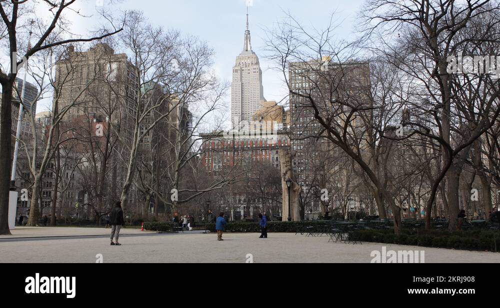 Madison Square Park New York City Empire State Building Kid Play People ...